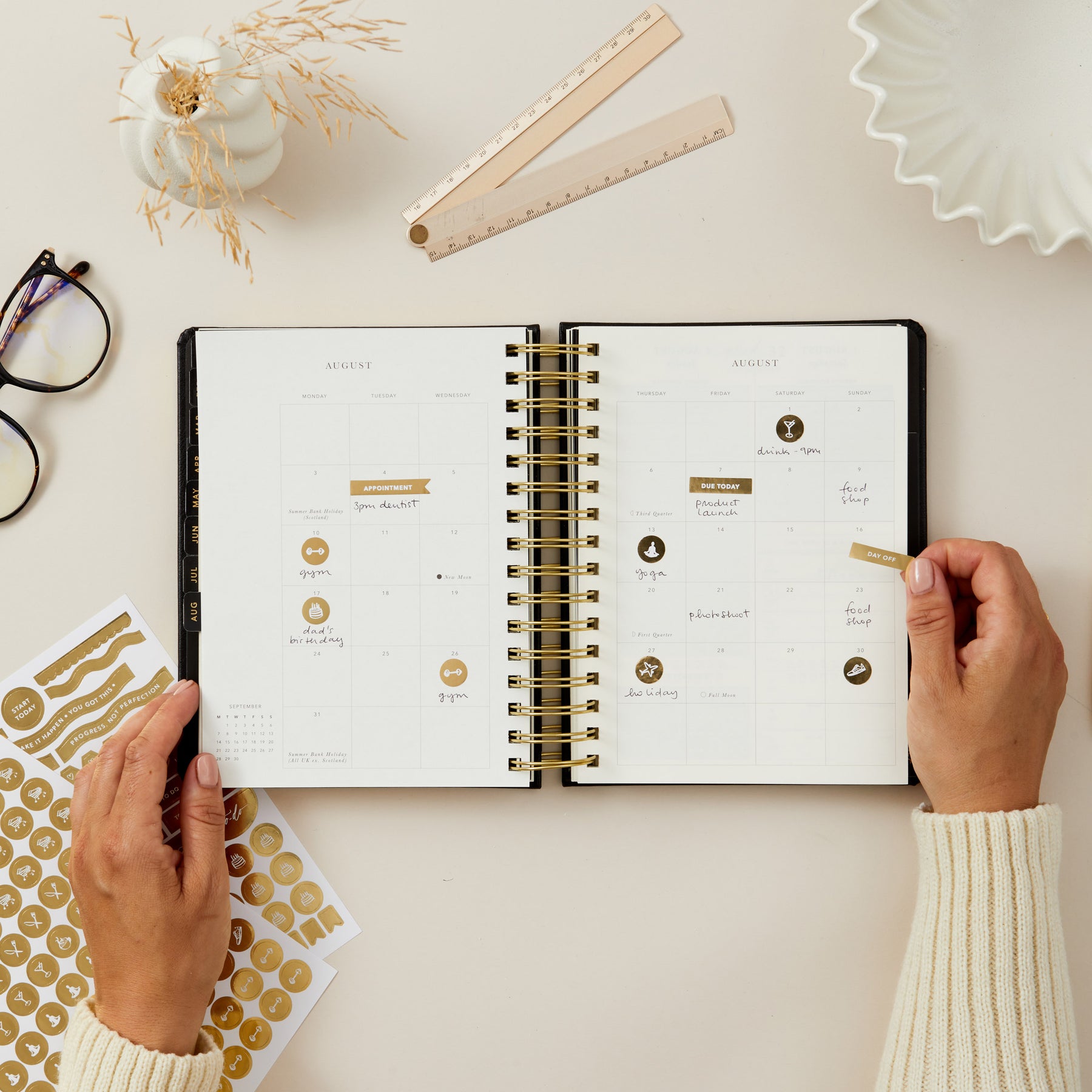 2026 Daily Planner - Daily Planner Black Design – Blush and Gold